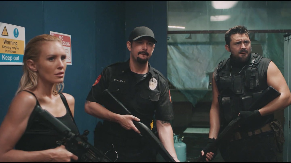 Casper Van Dien and Nicky Whelan Fight Giant Alligators in THE FLOOD ...