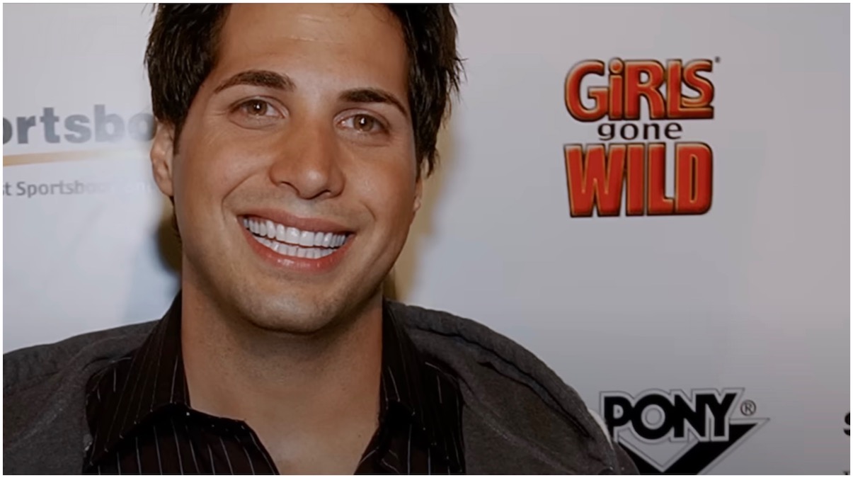 Girls Gone Wild The Untold Story Trailer Peacock Docuseries Investigates Joe Francis